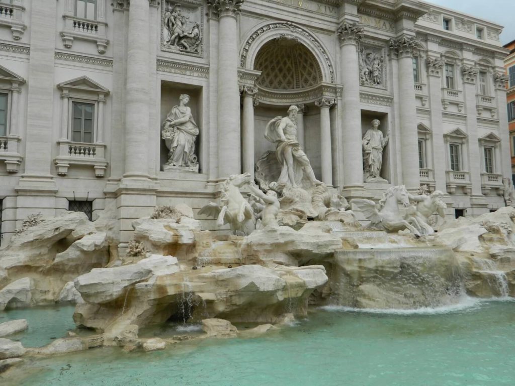 Bezoeken van de Trevifontein, Rome. | Wereldreizigersclub