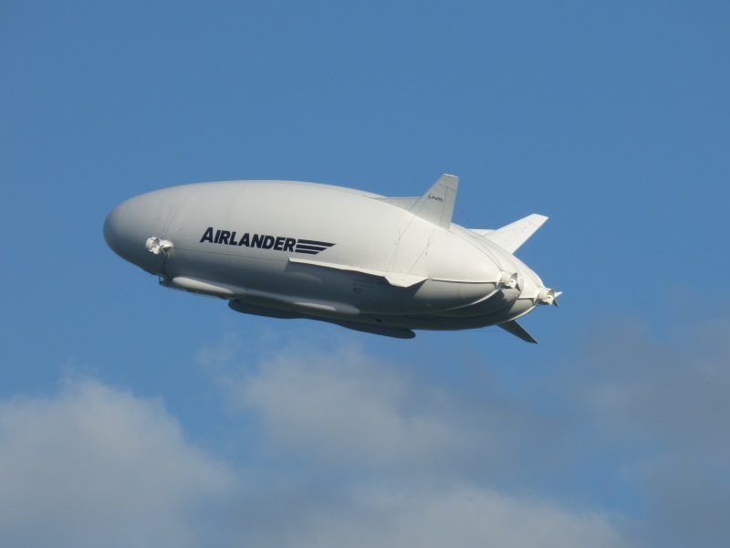 Vliegen in een luxe 'zeppelin'. | Wereldreizigersclub