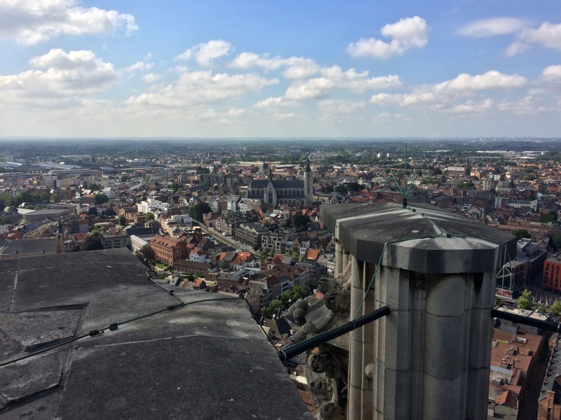 Sint-Romboutstoren in Mechelen, België. | Wereldreizigersclub