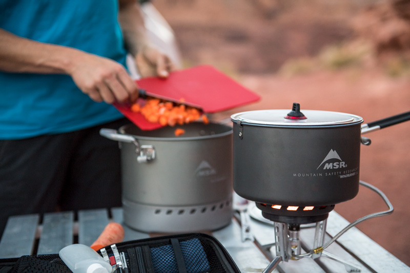 Kamperen en koken: dit moet je meenemen! | Wereldreizigersclub