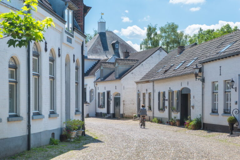 Wat te doen in het witte stadje Thorn! Wereldreizigersclub