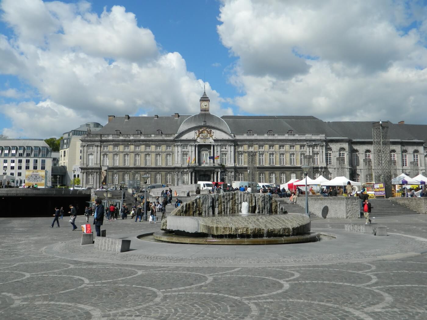 10 beste bezienswaardigheden in Luik. | Wereldreizigersclub