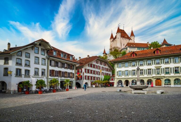 Wat te doen in Thun: 10 tips! | Wereldreizigersclub